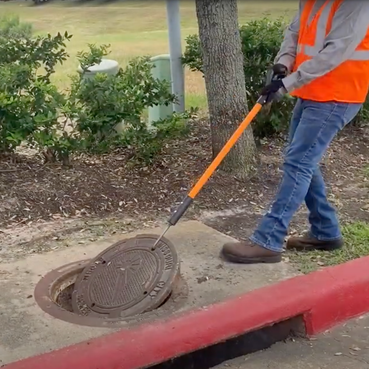 HookIt® No Touch Hand Safety Tool - The Hand Safety Tool Company